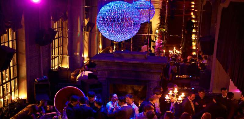 Top 5 des Boites de Nuit de Moscou ! - by cozycozy.com
